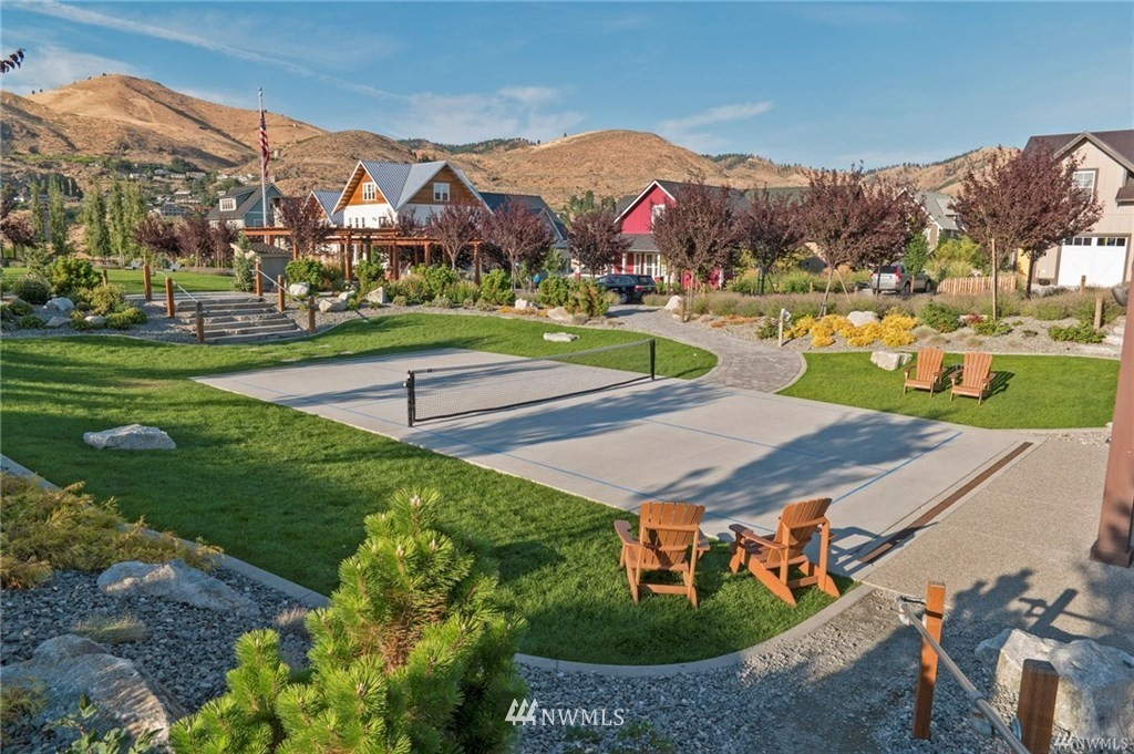 1416 Cottage Lane, Chelan, WA 98816